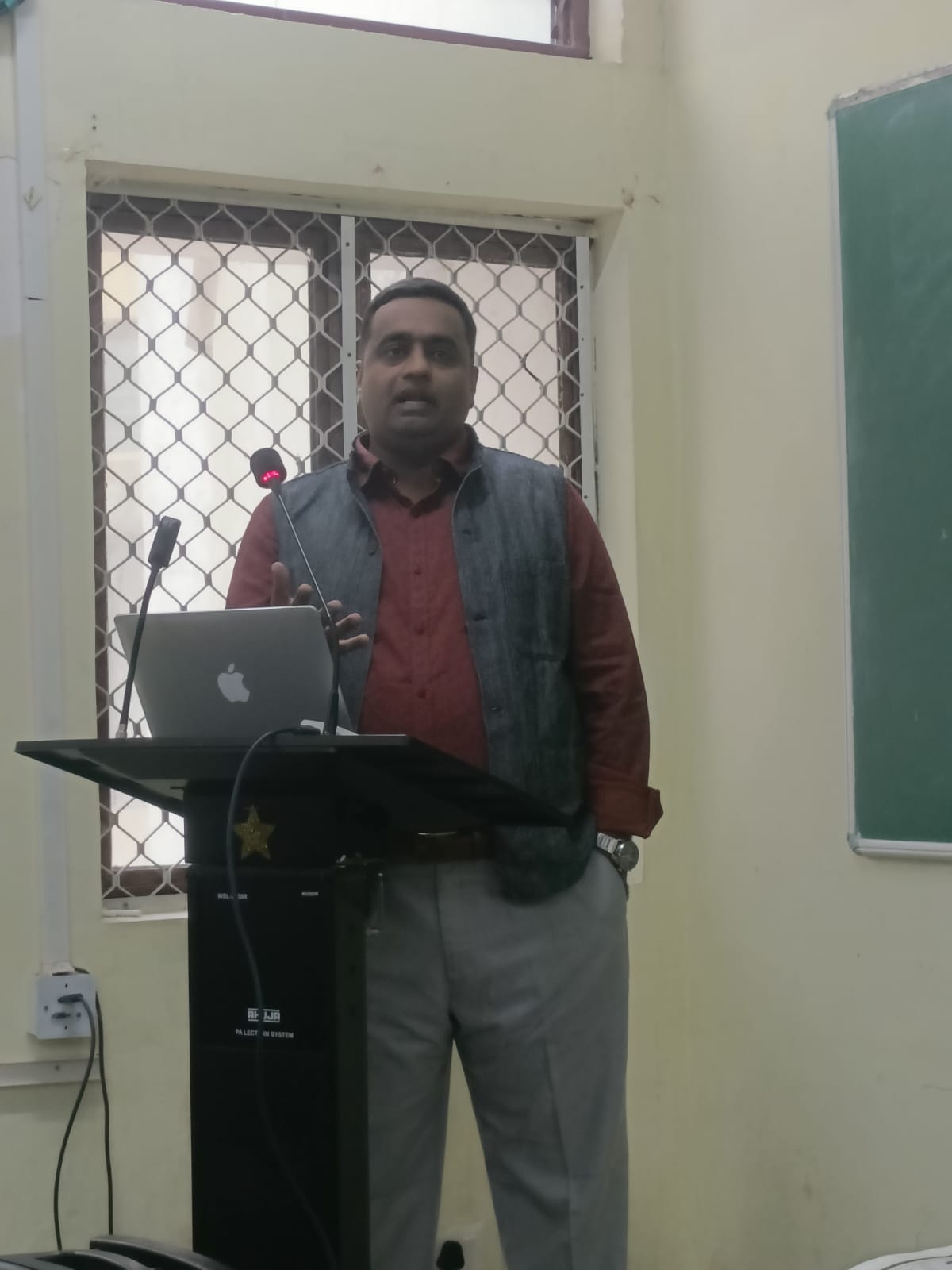 Dr. Nanda Kishor, Associate Professor, Department of Politics ...